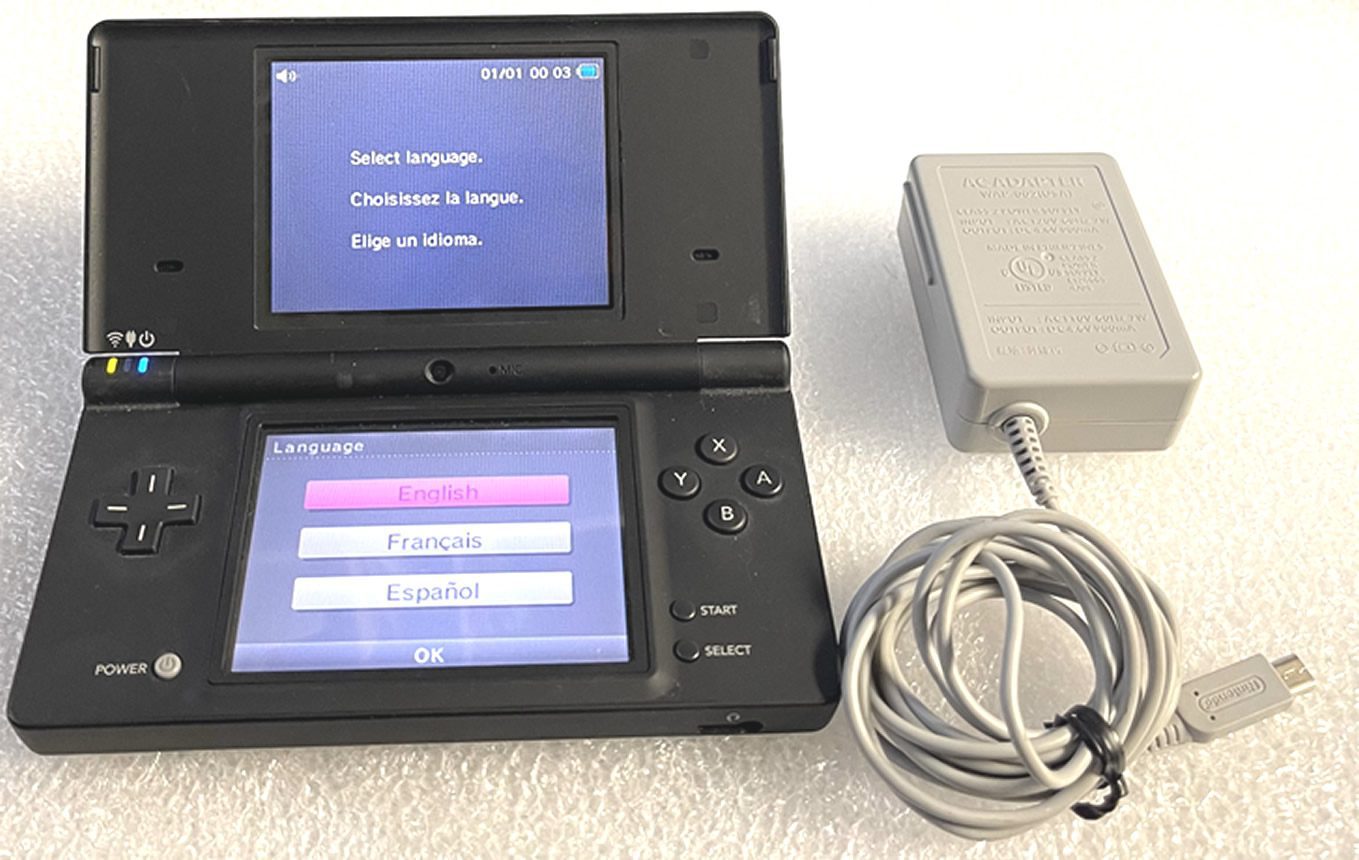 Buy Nintendo DSi Console (Black) (USED Video Game Console) Online ...